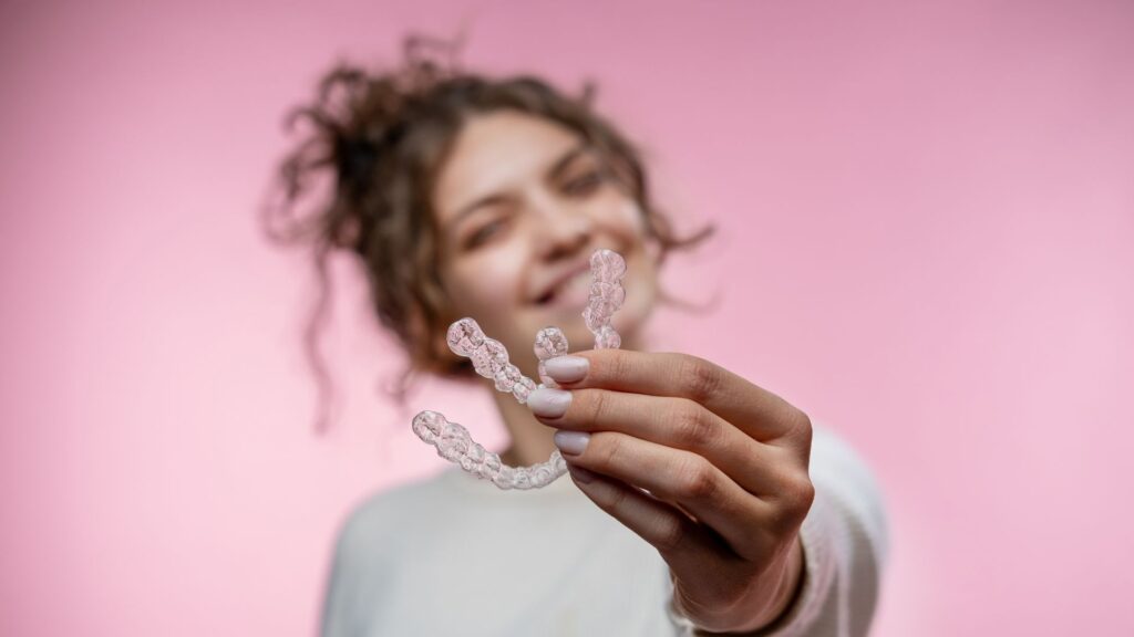 Invisalign® buttons vs. attachments: What's the difference? | Caudill ...